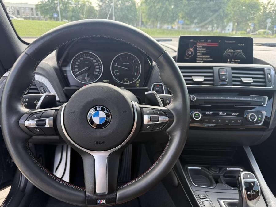 Grey BMW 225 2015 in Jonava, with an engine capacity of 2.00 L and mileage of 210 thousand km for 14000 €, photo 12 on AUTOMOTO.COM.LV
