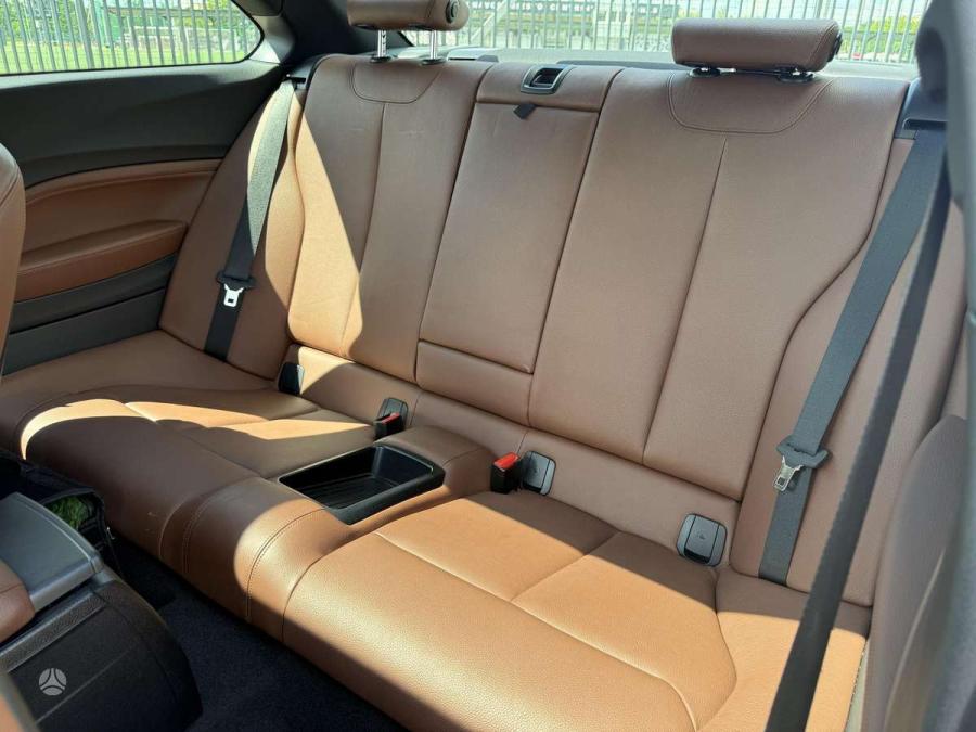 Grey BMW 225 2015 in Jonava, with an engine capacity of 2.00 L and mileage of 210 thousand km for 14000 €, photo 18 on AUTOMOTO.COM.LV