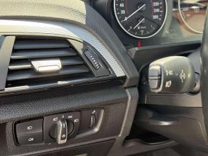 Grey BMW 225 2015 in Jonava, with an engine capacity of 2.00 L and mileage of 210 thousand km for 14000 €, photo 19 on AUTOMOTO.COM.LV