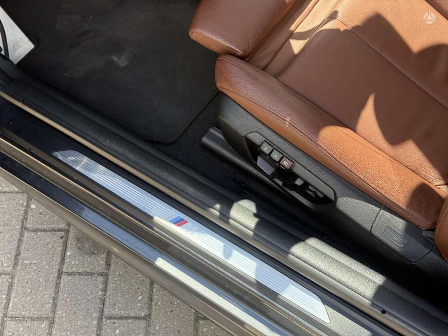 Grey BMW 225 2015 in Jonava, with an engine capacity of 2.00 L and mileage of 210 thousand km for 14000 €, photo 26 on AUTOMOTO.COM.LV