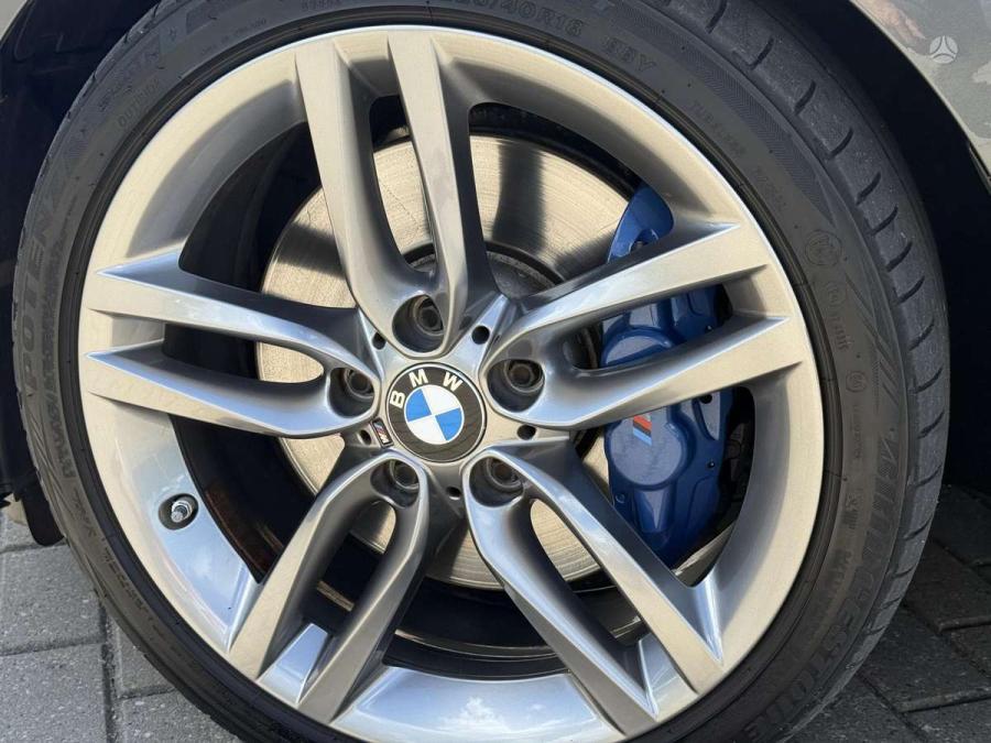 Grey BMW 225 2015 in Jonava, with an engine capacity of 2.00 L and mileage of 210 thousand km for 14000 €, photo 30 on AUTOMOTO.COM.LV
