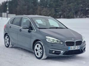Pelēks BMW 225 2016 Viļņa, ar dzinēja tilpumu 1.50 L un nobraukumu 253 tūkst. km par 8900 €, foto  vietnē AUTOMOTO.COM.LV