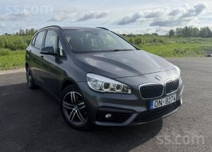 Pelēks BMW 225 2017 Rīga, ar dzinēja tilpumu 1.50 L un nobraukumu 228 tūkst. km par 10250 €, foto  vietnē AUTOMOTO.COM.LV
