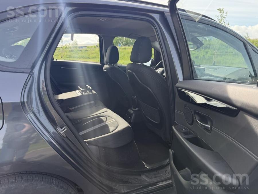 Pelēks BMW 225 2017 Rīga, ar dzinēja tilpumu 1.50 L un nobraukumu 228 tūkst. km par 10250 €, foto 15 vietnē AUTOMOTO.COM.LV