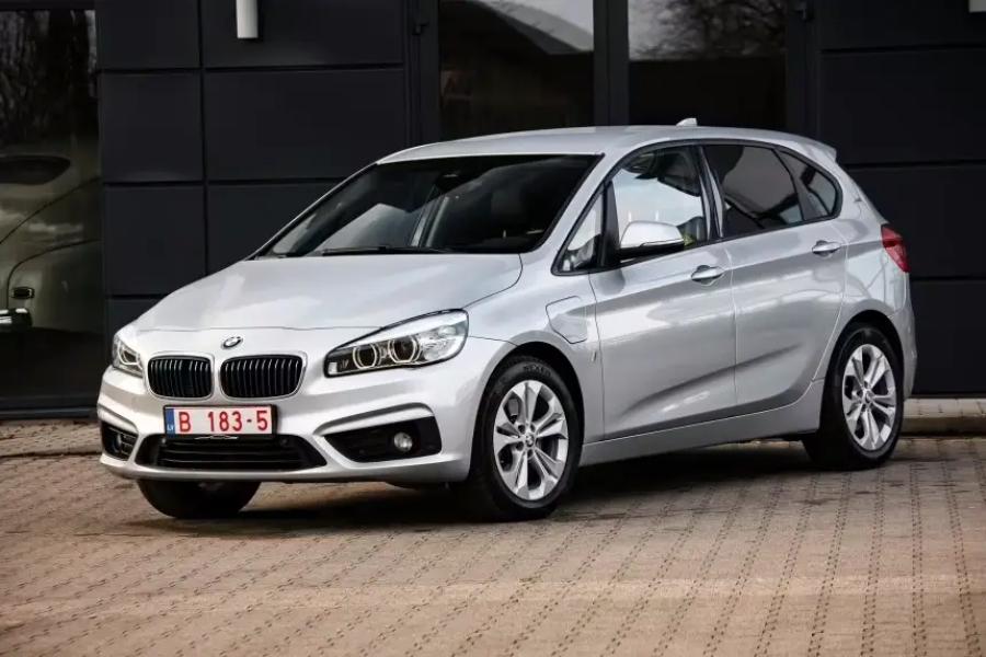 Pelēks BMW 225 2017 Jelgava, ar dzinēja tilpumu 1.50 L un nobraukumu 0 tūkst. km par 11590 €, foto 3 vietnē AUTOMOTO.COM.LV
