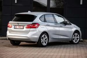 Pelēks BMW 225 2017 Jelgava, ar dzinēja tilpumu 1.50 L un nobraukumu 0 tūkst. km par 11590 €, foto 4 vietnē AUTOMOTO.COM.LV