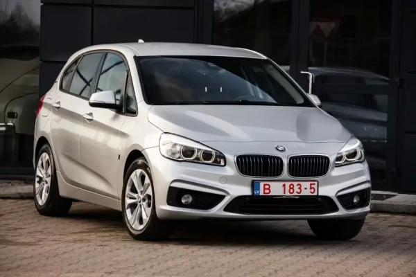 Pelēks BMW 225 2017 Jelgava, ar dzinēja tilpumu 1.50 L un nobraukumu 0 tūkst. km par 11590 €, foto 4 vietnē AUTOMOTO.COM.LV