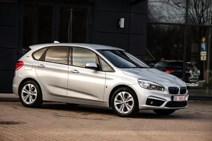 Pelēks BMW 225 2017 Jelgava, ar dzinēja tilpumu 1.50 L un nobraukumu 0 tūkst. km par 11590 €, foto 6 vietnē AUTOMOTO.COM.LV