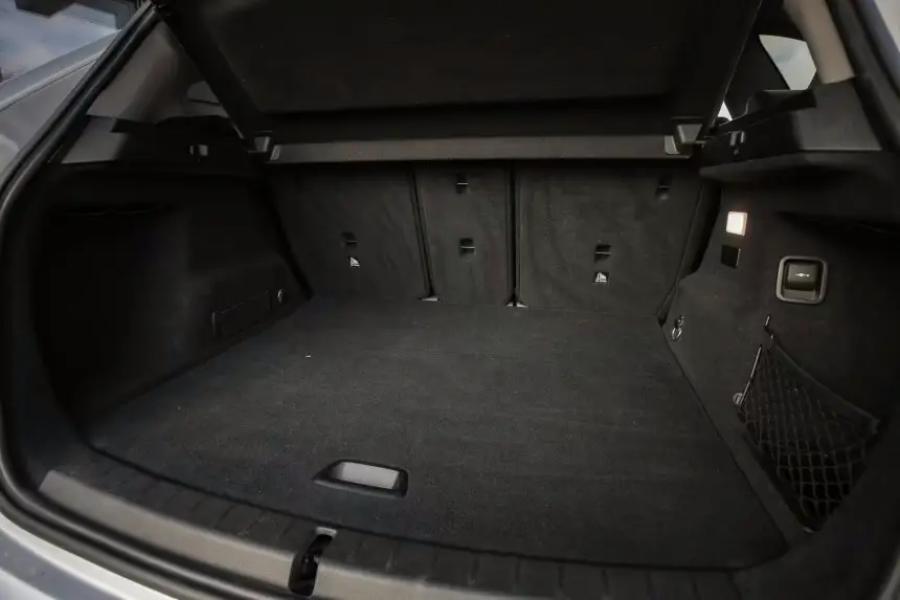 Pelēks BMW 225 2017 Jelgava, ar dzinēja tilpumu 1.50 L un nobraukumu 0 tūkst. km par 11590 €, foto 23 vietnē AUTOMOTO.COM.LV
