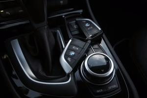 Pelēks BMW 225 2017 Jelgava, ar dzinēja tilpumu 1.50 L un nobraukumu 0 tūkst. km par 11590 €, foto 27 vietnē AUTOMOTO.COM.LV