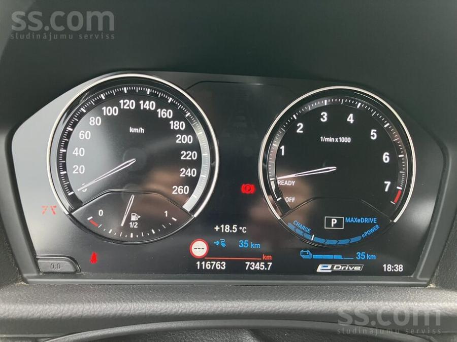 Белый БМВ 225 2020 в Рига, объемом двигателя 1.50 л и пробегом 117 тыс. км за 16000 €, фото 15 на AUTOMOTO.COM.LV