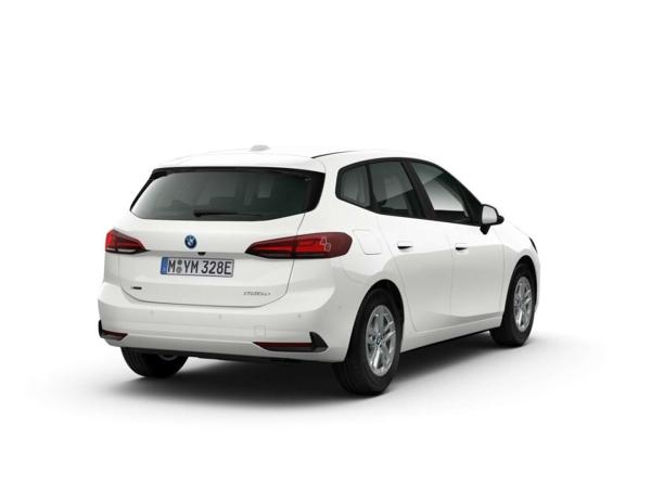 White BMW 225 2022 in Kaunas, with an engine capacity of 1.50 L and mileage of 32 thousand km for 31566 €, photo 3 on AUTOMOTO.COM.LV