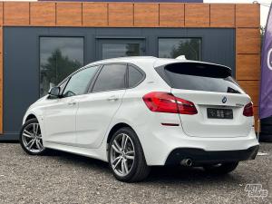 White BMW 225 2016 in Kaunas, with an engine capacity of 1.50 L and mileage of 168 thousand km for 12499 €, photo 5 on AUTOMOTO.COM.LV