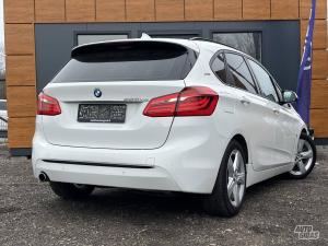 White BMW 225 2018 in Kaunas, with an engine capacity of 1.50 L and mileage of 207 thousand km for 10500 €, photo 4 on AUTOMOTO.COM.LV