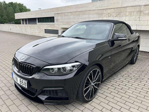 Melns BMW 228 2016 Viļņa, ar dzinēja tilpumu 2.00 L un nobraukumu 54 tūkst. km par 14900 €, foto 1 vietnē AUTOMOTO.COM.LV