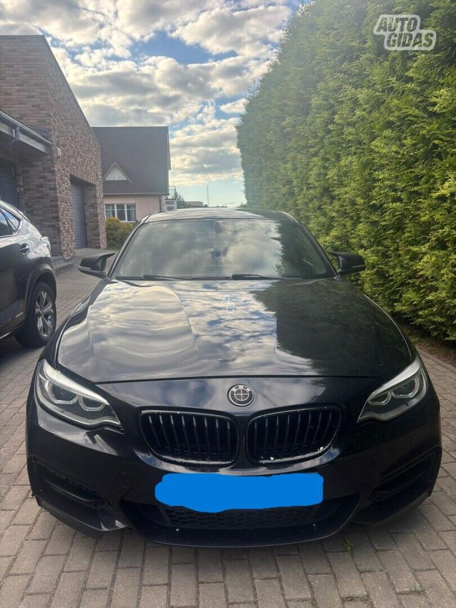 Black BMW 228 2016 in Vilnius, with an engine capacity of 2.00 L and mileage of 115 thousand km for 13500 €, photo 1 on AUTOMOTO.COM.LV