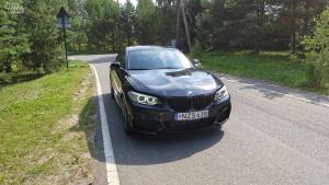 Black BMW 228 2016 in Vilnius, with an engine capacity of 2.00 L and mileage of 130 thousand km for 12900 €, photo 6 on AUTOMOTO.COM.LV