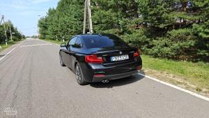 Black BMW 228 2016 in Vilnius, with an engine capacity of 2.00 L and mileage of 130 thousand km for 12900 €, photo 14 on AUTOMOTO.COM.LV