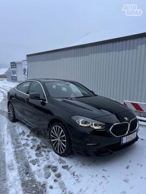 Black BMW 228 2021 in Vilnius, with an engine capacity of 2.00 L and mileage of 132 thousand km for 19500 €, photo 4 on AUTOMOTO.COM.LV