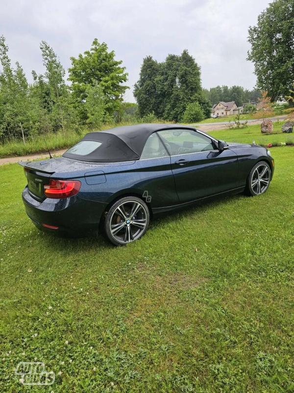 Blue BMW 228 2016 in Vilnius, with an engine capacity of 2.00 L and mileage of 123 thousand km for 14500 €, photo 5 on AUTOMOTO.COM.LV
