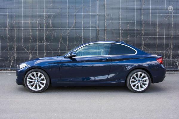 Blue BMW 228 2015 in Vilnius, with an engine capacity of 2.00 L and mileage of 171 thousand km for 11000 €, photo 2 on AUTOMOTO.COM.LV