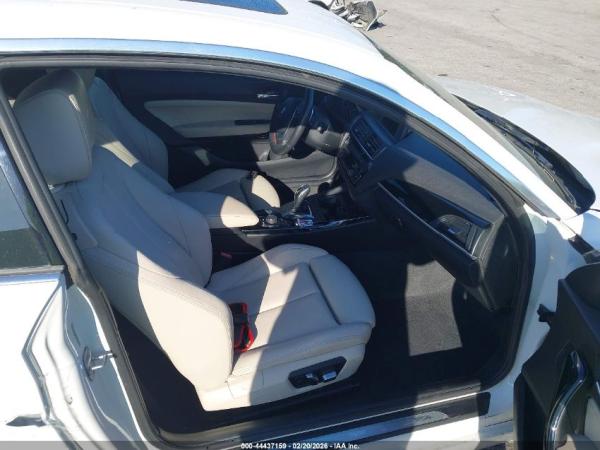 BMW 228 2016 in Klaipeda, with an engine capacity of 0.00 L and mileage of 0 thousand km for 6500 €, photo 5 on AUTOMOTO.COM.LV