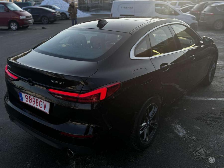 Black BMW 228 Gran Coupe 2020 in Vilnius, with an engine capacity of 2.00 L and mileage of 38 thousand km for 19900 €, photo 4 on AUTOMOTO.COM.LV