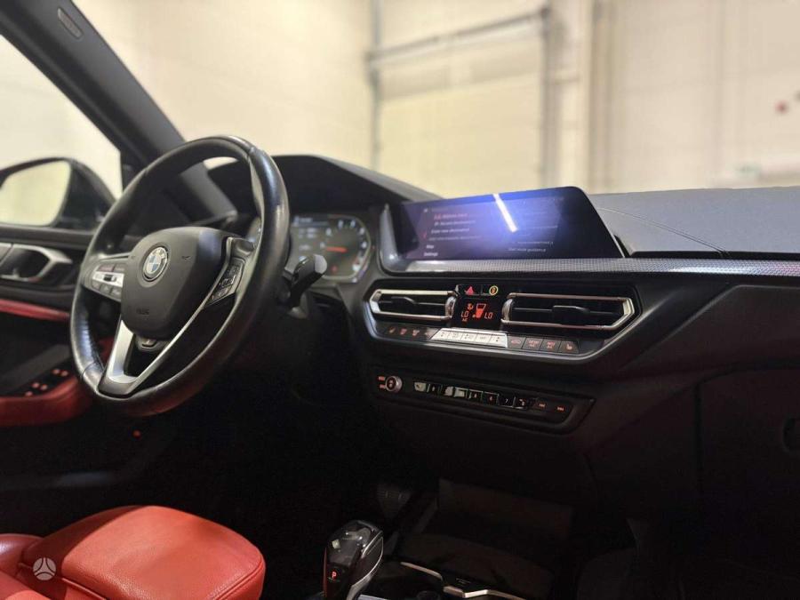 Melns BMW 228 Gran Coupe 2020 Viļņa, ar dzinēja tilpumu 2.00 L un nobraukumu 39 tūkst. km par 18490 €, foto 20 vietnē AUTOMOTO.COM.LV
