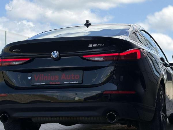 Melns BMW 228 Gran Coupe 2020 Viļņa, ar dzinēja tilpumu 2.00 L un nobraukumu 39 tūkst. km par 17990 €, foto 9 vietnē AUTOMOTO.COM.LV