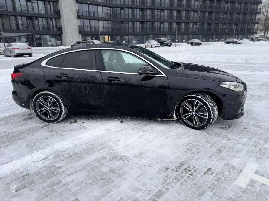 Black BMW 228 Gran Coupe 2021 in Druskininkai, with an engine capacity of 2.00 L and mileage of 123 thousand km for 20500 €, photo 2 on AUTOMOTO.COM.LV