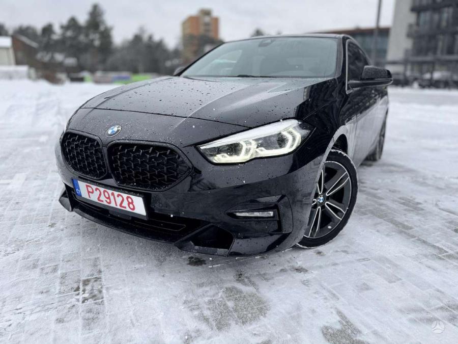 Black BMW 228 Gran Coupe 2021 in Druskininkai, with an engine capacity of 2.00 L and mileage of 123 thousand km for 20500 €, photo 15 on AUTOMOTO.COM.LV