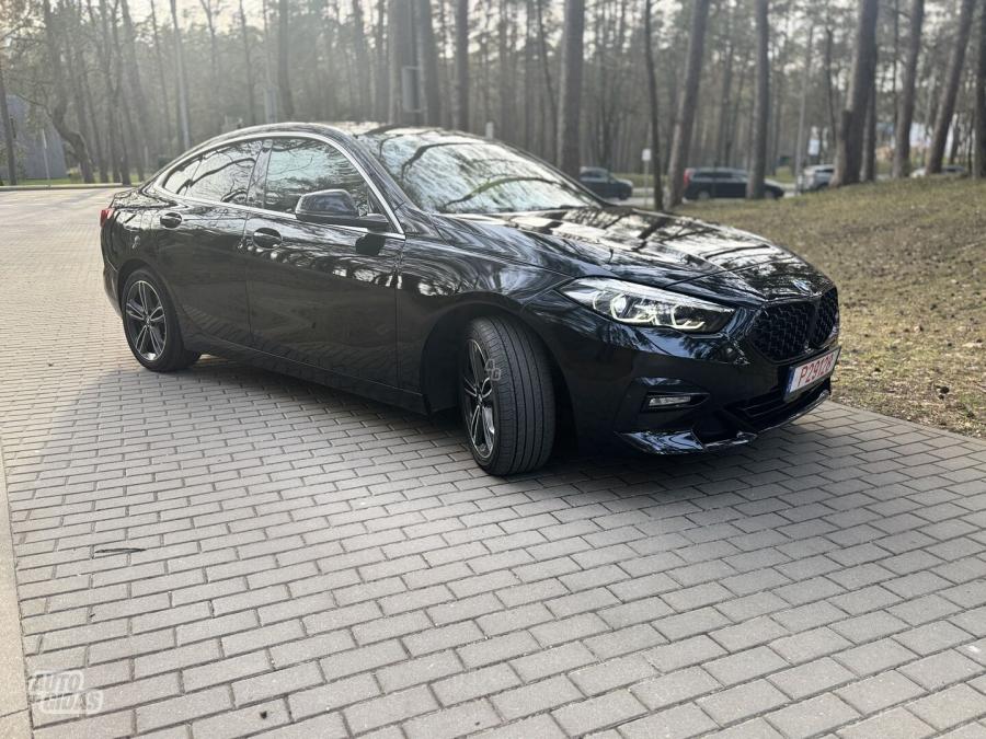 Black BMW 228 Gran Coupe 2021 in Druskininkai, with an engine capacity of 2.00 L and mileage of 120 thousand km for 20000 €, photo 16 on AUTOMOTO.COM.LV