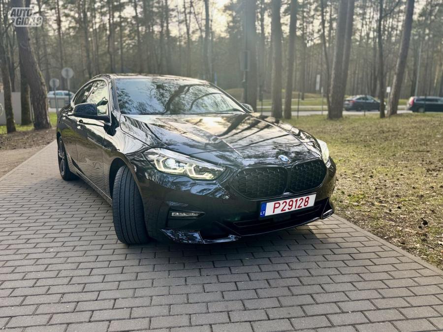 Black BMW 228 Gran Coupe 2021 in Druskininkai, with an engine capacity of 2.00 L and mileage of 120 thousand km for 20000 €, photo 17 on AUTOMOTO.COM.LV