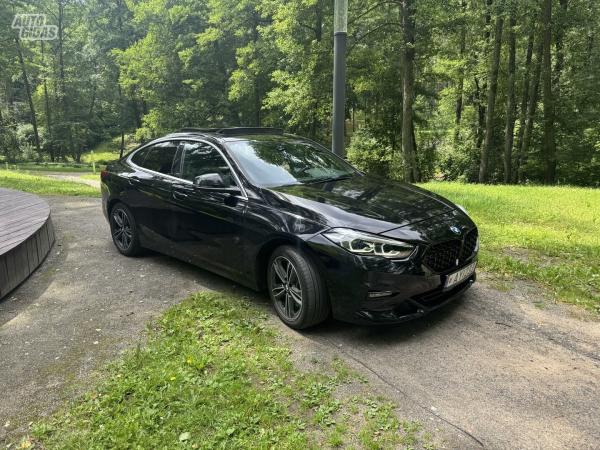 Black BMW 228 Gran Coupe 2021 in Druskininkai, with an engine capacity of 2.00 L and mileage of 130 thousand km for 18500 €, photo 4 on AUTOMOTO.COM.LV
