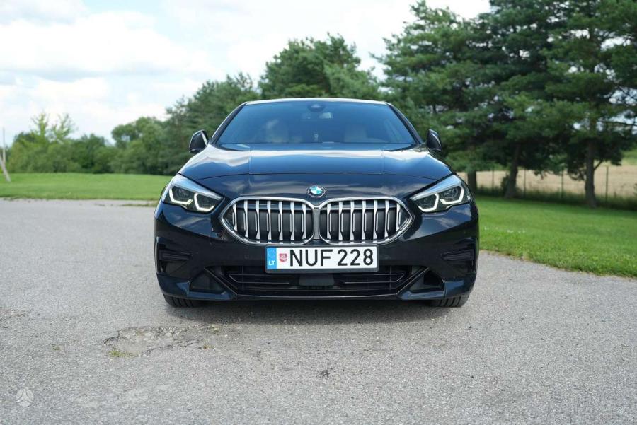 Melns BMW 228 Gran Coupe 2022 Kauņa, ar dzinēja tilpumu 2.00 L un nobraukumu 68 tūkst. km par 23500 €, foto 3 vietnē AUTOMOTO.COM.LV