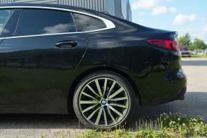 Melns BMW 228 Gran Coupe 2022 Kauņa, ar dzinēja tilpumu 2.00 L un nobraukumu 68 tūkst. km par 23500 €, foto 7 vietnē AUTOMOTO.COM.LV