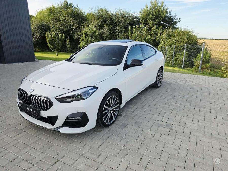 Белый БМВ 228 Gran Coupe 2021 в Паланга, объемом двигателя 2.00 л и пробегом 50 тыс. км за 20900 €, фото 3 на AUTOMOTO.COM.LV