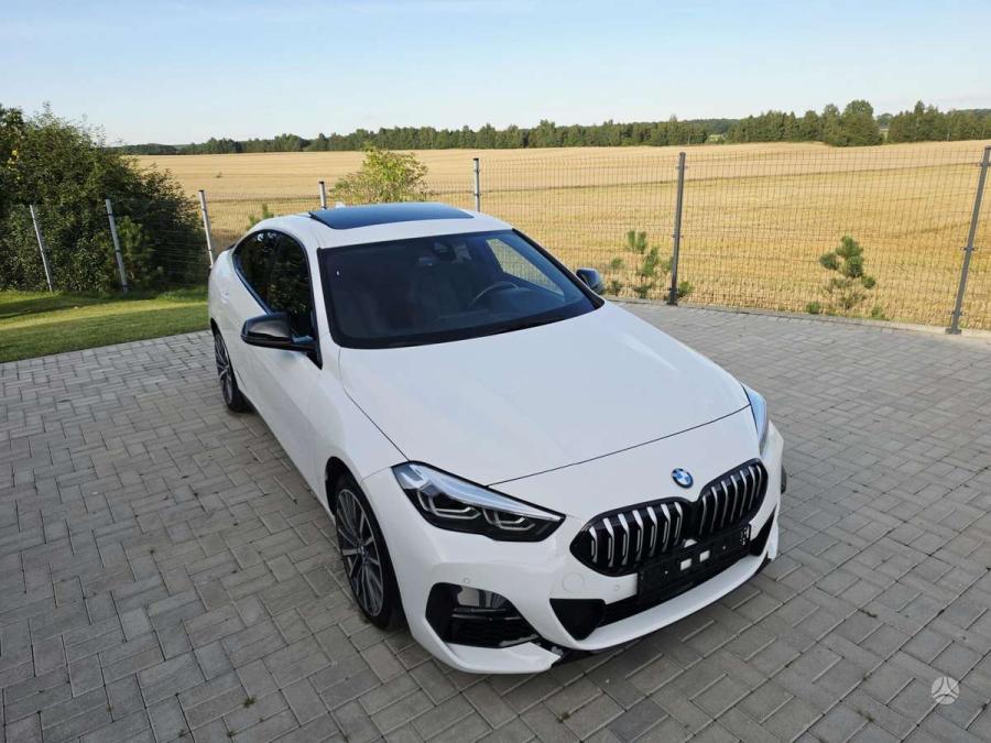 Белый БМВ 228 Gran Coupe 2021 в Паланга, объемом двигателя 2.00 л и пробегом 50 тыс. км за 20900 €, фото 4 на AUTOMOTO.COM.LV