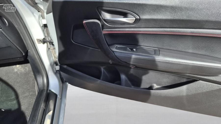 Grey BMW 228 2016 in Vilnius, with an engine capacity of 2.00 L and mileage of 101 thousand km for 14800 €, photo 21 on AUTOMOTO.COM.LV