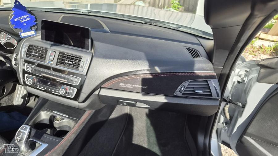 Grey BMW 228 2016 in Vilnius, with an engine capacity of 2.00 L and mileage of 101 thousand km for 14800 €, photo 37 on AUTOMOTO.COM.LV