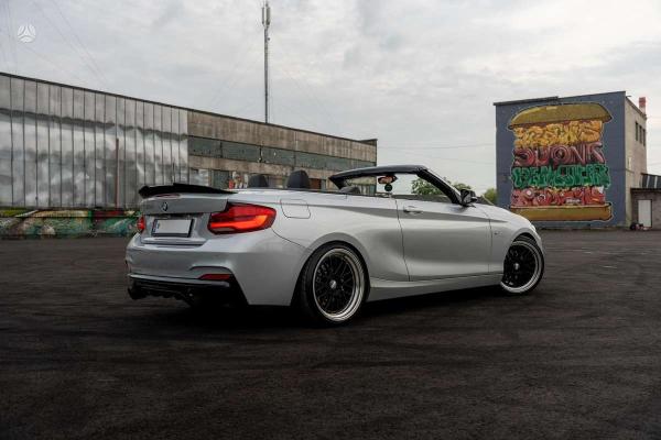 Pelēks BMW 228 2016 Klaipėda, ar dzinēja tilpumu 2.00 L un nobraukumu 107 tūkst. km par 15200 €, foto 3 vietnē AUTOMOTO.COM.LV