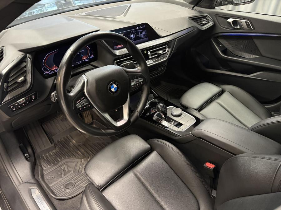 Grey BMW 228 2021 in Riga, with an engine capacity of 2.00 L and mileage of 83 thousand km for 22500 €, photo 12 on AUTOMOTO.COM.LV