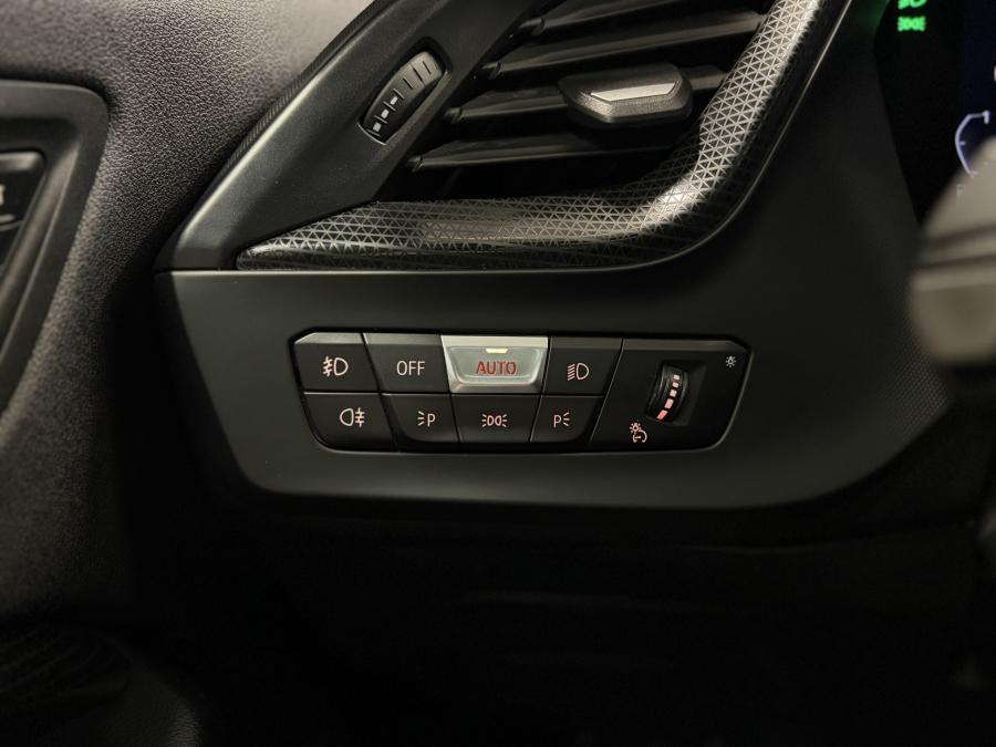 Grey BMW 228 2021 in Riga, with an engine capacity of 2.00 L and mileage of 83 thousand km for 22500 €, photo 30 on AUTOMOTO.COM.LV