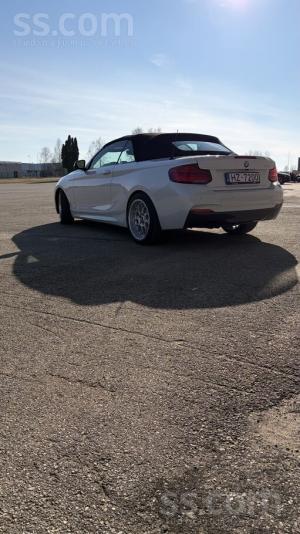 Balts BMW 228 2016 Rīga, ar dzinēja tilpumu 2.00 L un nobraukumu 133 tūkst. km par 13900 €, foto 5 vietnē AUTOMOTO.COM.LV