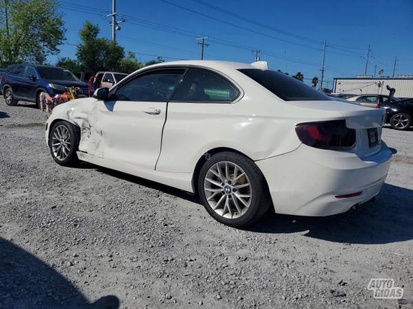 White BMW 228 2014 in Klaipeda, with an engine capacity of 2.80 L and mileage of 200 thousand km for 4750 €, photo 5 on AUTOMOTO.COM.LV