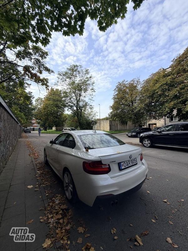 BMW 228 2016 Klaipėda vietnē Balts BMW 228 2016 Klaipėda, ar dzinēja tilpumu 2.00 L un nobraukumu 158 tūkst. km par 13700 €, foto 4 vietnē AUTOMOTO.COM.LV