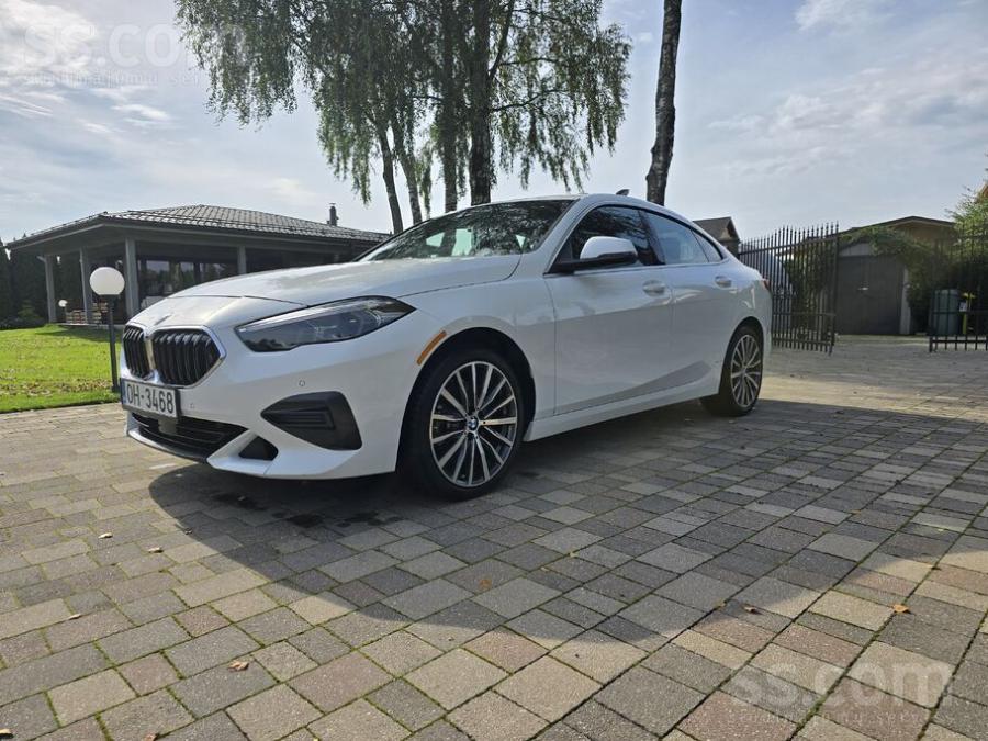 White BMW 228 2022 in Riga, with an engine capacity of 2.00 L and mileage of 48 thousand km for 255000 €, photo 1 on AUTOMOTO.COM.LV
