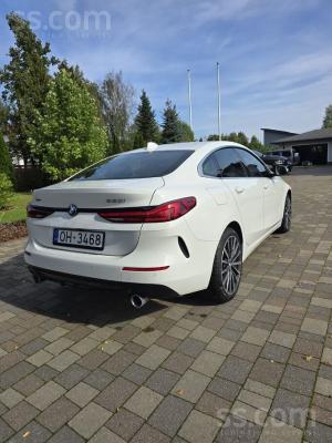 White BMW 228 2022 in Riga, with an engine capacity of 2.00 L and mileage of 48 thousand km for 255000 €, photo 7 on AUTOMOTO.COM.LV