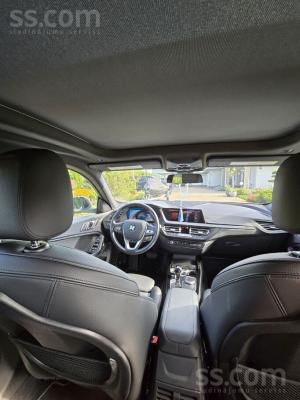 White BMW 228 2022 in Riga, with an engine capacity of 2.00 L and mileage of 48 thousand km for 255000 €, photo 12 on AUTOMOTO.COM.LV
