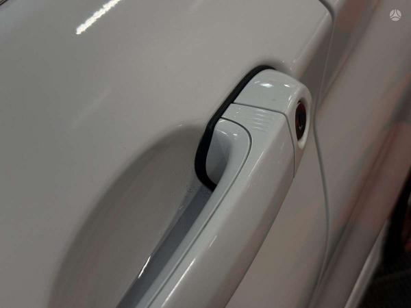 Balts BMW 230 2019 Viļņa, ar dzinēja tilpumu 1.98 L un nobraukumu 25 tūkst. km par 18990 €, foto 10 vietnē AUTOMOTO.COM.LV